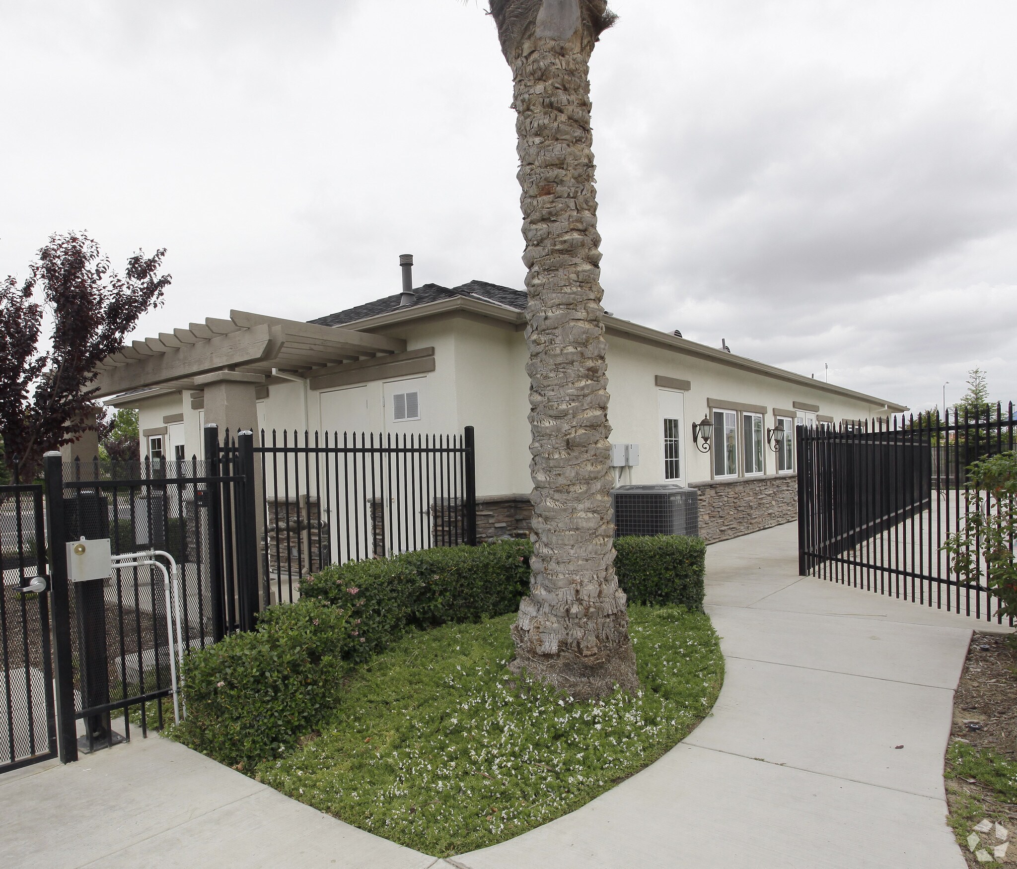 Stoneridge At Elk Grove