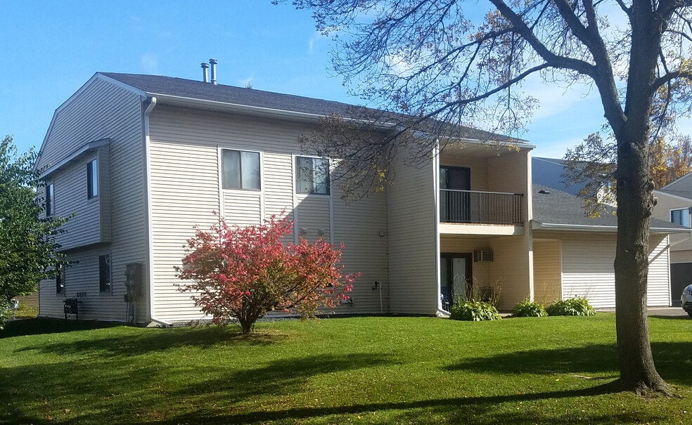 Townhomes For Rent Roseville Mn