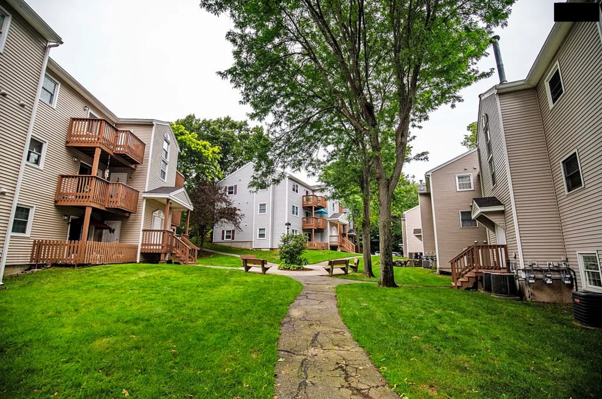 365 Aiken Ave Unit Ledge Brook Village, Lowell, MA 01850 - Condo for ...
