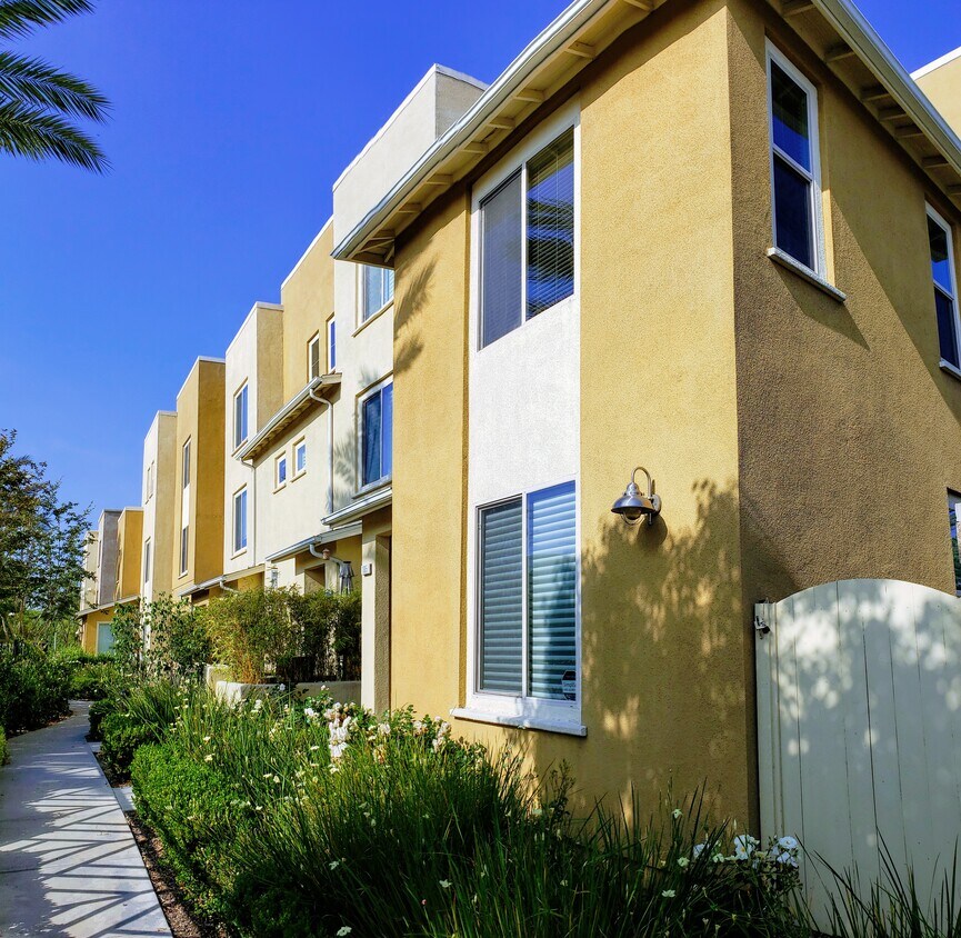 5411 Ocean Unit 105, Hawthorne, CA 90250 - Condo for Rent in Hawthorne ...