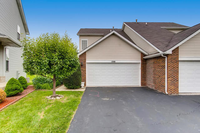 1208 Le Moyne Ave, Romeoville, IL 60446 - Townhome Rentals in ...