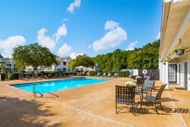 The Colony Apartment Homes - Columbus, MS | Apartments.com
