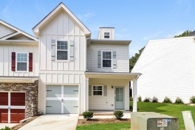 Riley Place Apartments for Rent with Hardwood Floors - Dawsonville, GA ...