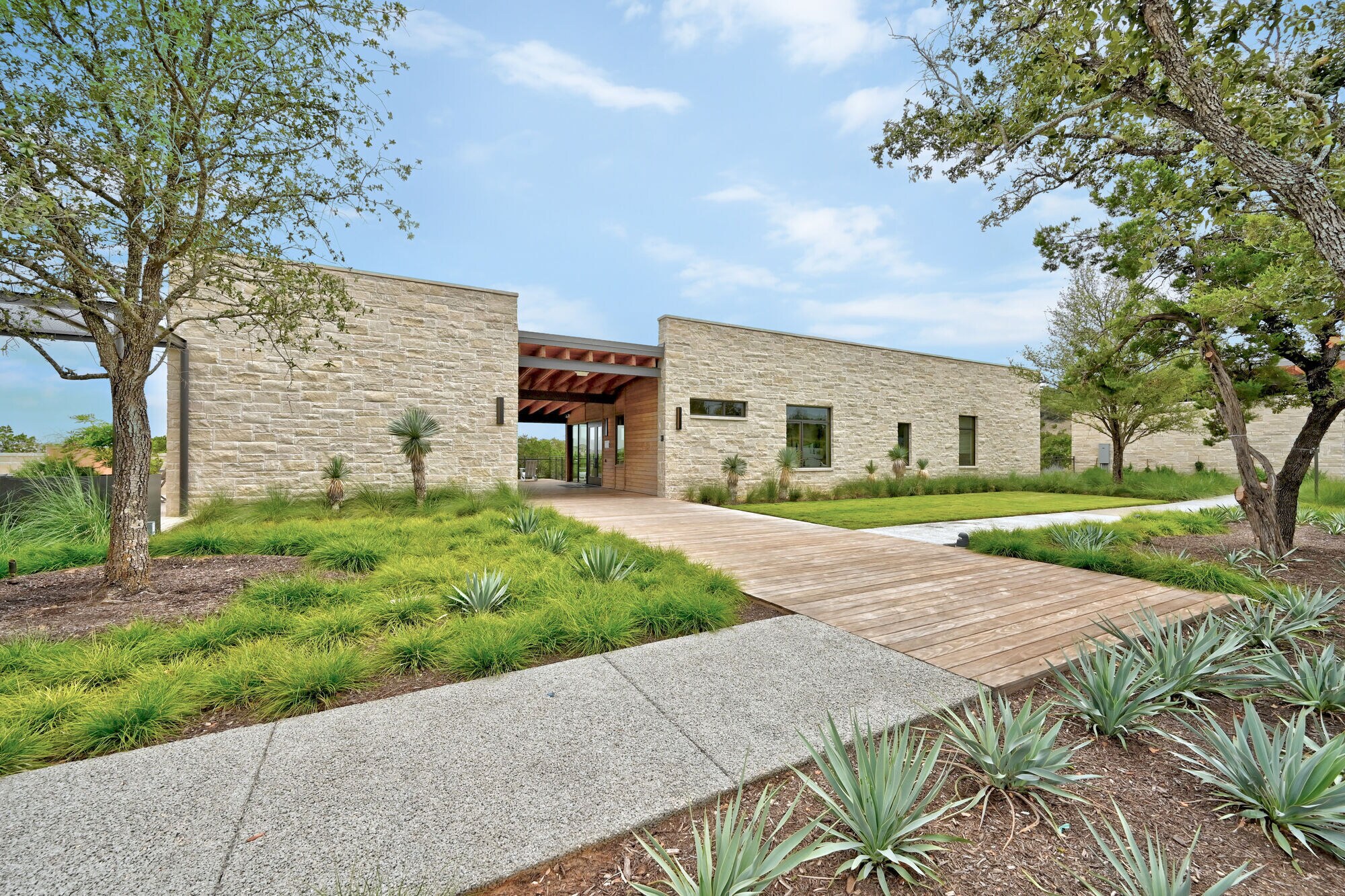 The Saint June - 5321 Barton Creek Blvd Austin, TX 78735 | Apartments.com
