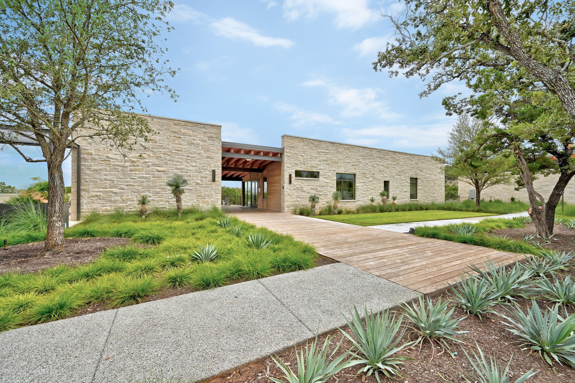 The Saint June - 5321 Barton Creek Blvd Austin, TX 78735 | Apartments.com