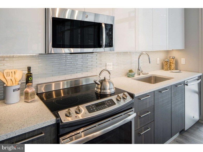 1213 Walnut St Unit 1B-1007, Philadelphia, PA 19107 | Apartments.com
