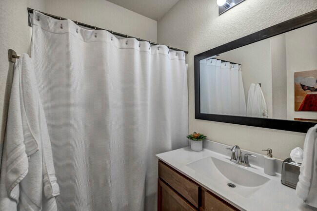 4329 Nitschke St, Austin, TX 78723 - Townhome Rentals in Austin TX ...