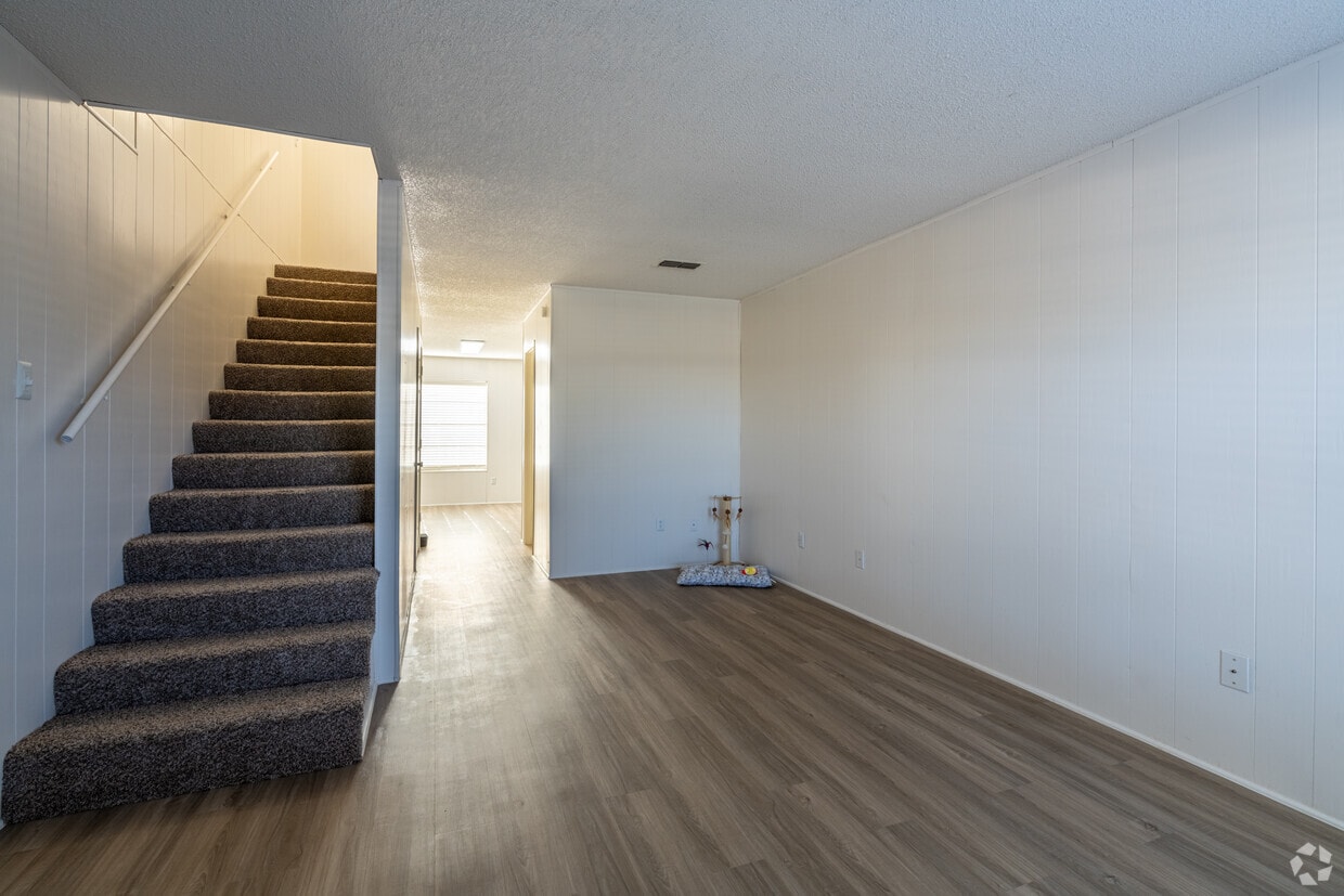 Brookside Apartments - 620 N Hewitt Dr Hewitt, TX 76643 | Apartments.com