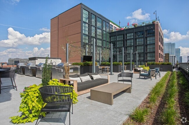 Elliston Place Apartments for Rent - Nashville, TN - Updated Today ...