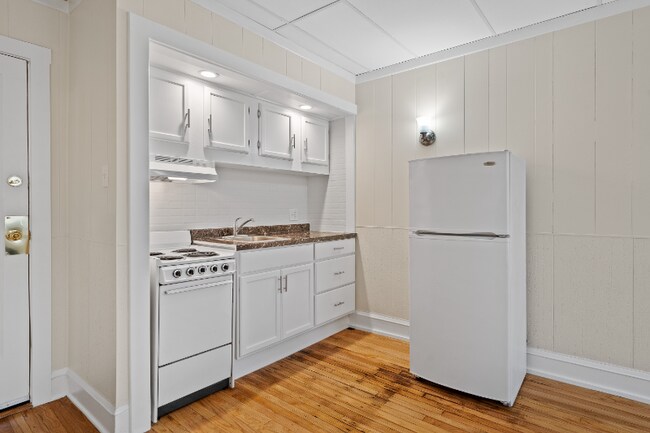 1440 W Howard St Unit Apt. 14, Chicago, IL 60626 | Apartments.com