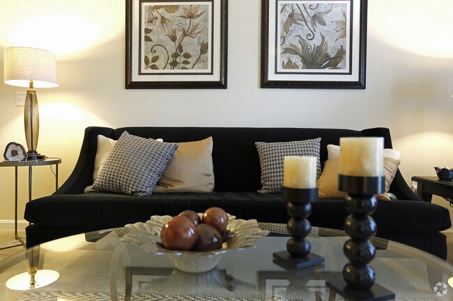 Hamilton Green Apartments - Andover, MA | Apartments.com