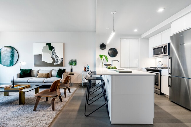Alta Apartments - Long Island City, NY | Apartments.com