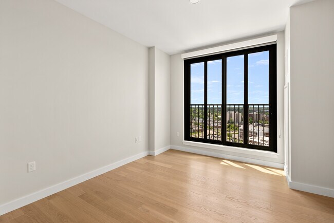 One Chestnut Place Rentals in Quincy at 1 Chestnut Pl Quincy, MA ...