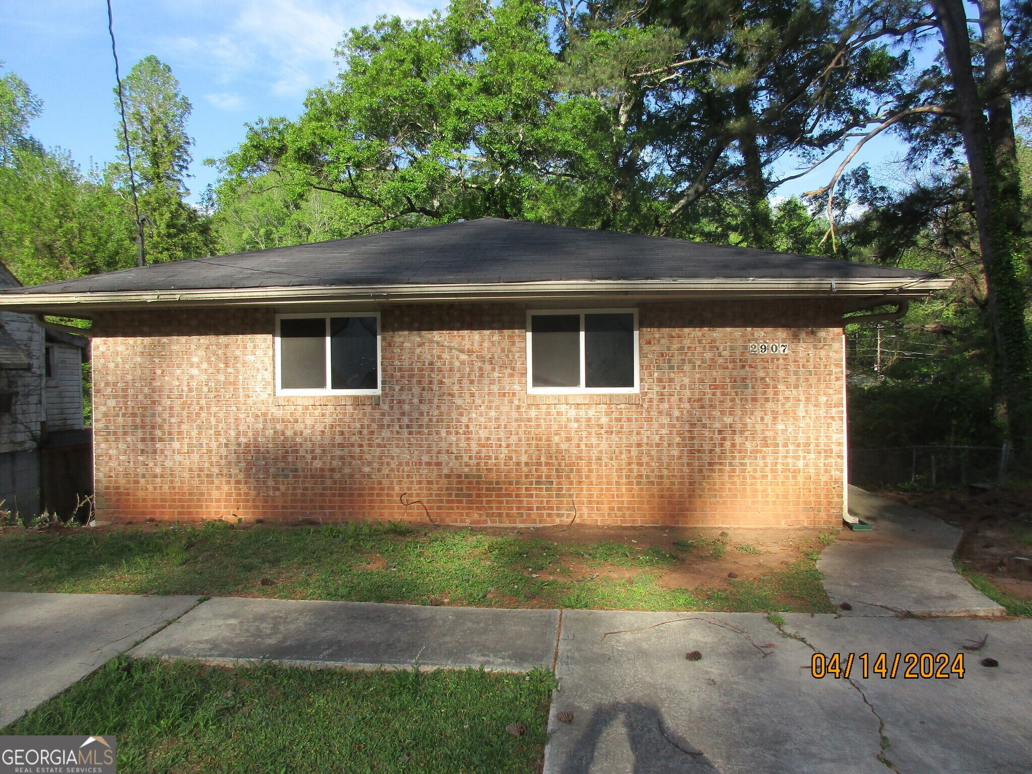 2907 Palm Dr, Atlanta, GA 30344 - Townhome Rentals in Atlanta GA ...