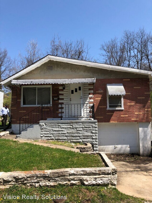 10052 Valley Dr, Riverview, MO 63137 - House Rental in Riverview, MO ...