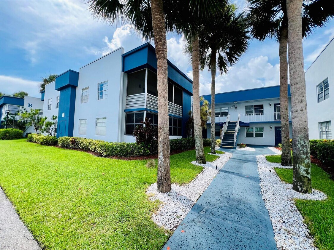 60 Normandy B Unit B, Delray Beach, FL 33484 - Condo for Rent in Delray ...