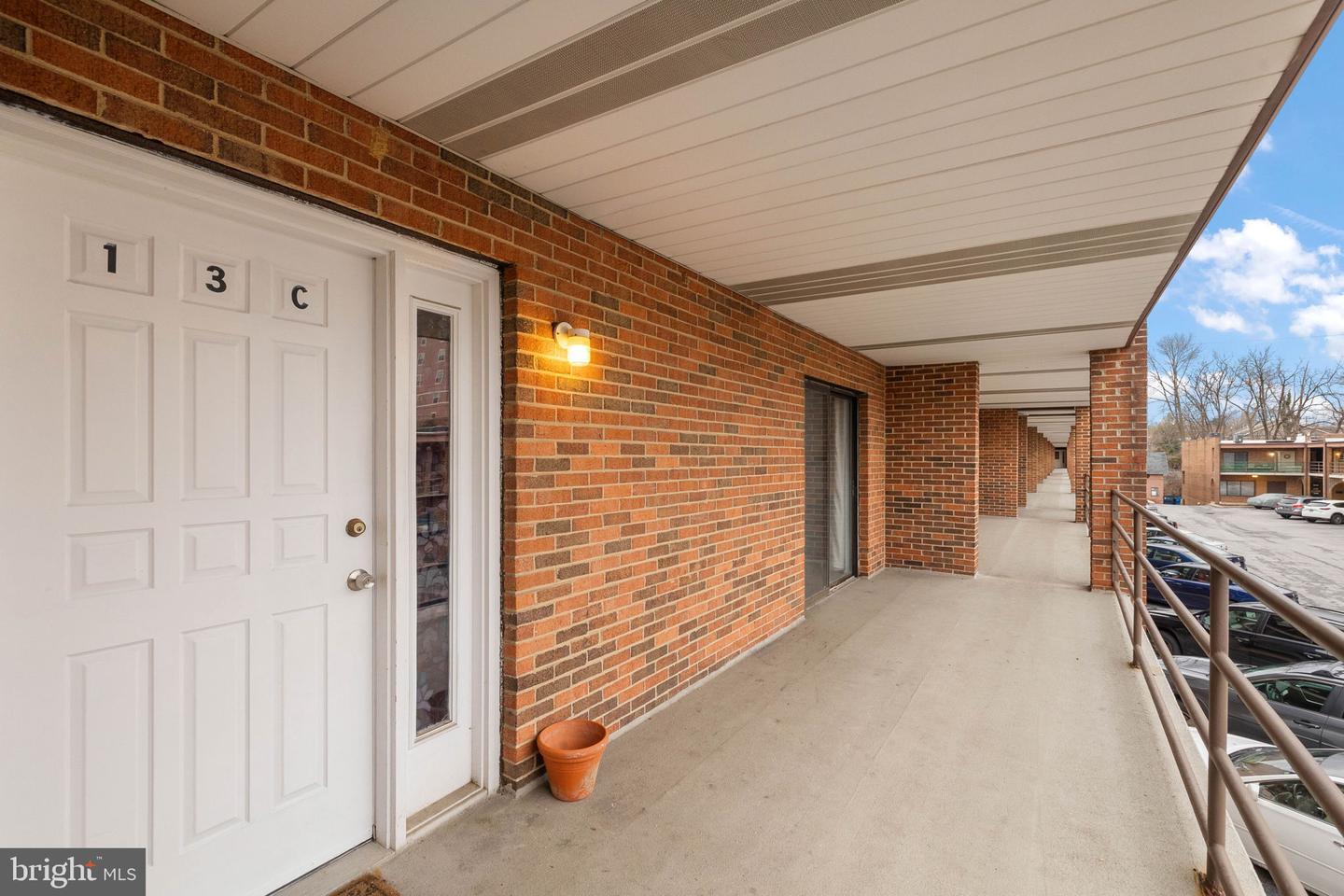 13 Trolley Square Unit C, Wilmington, DE 19806 - Room for Rent in ...