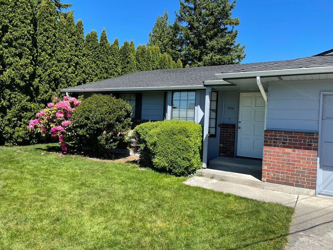 906-906 Quinn Ave Unit 906, Marysville, WA 98270 - Room for Rent in Marysville, WA | Apartments.com