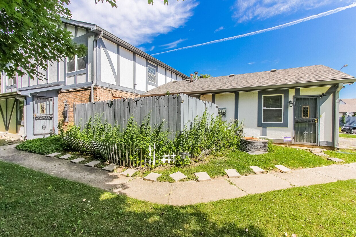 3640 N Mitthoefer Rd, Indianapolis, IN 46235 - Condo for Rent in ...