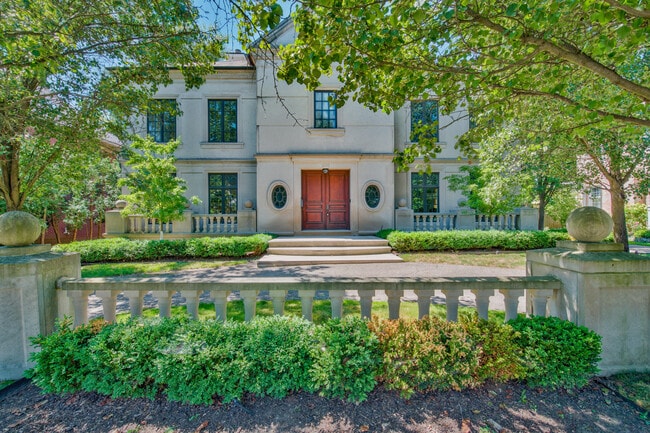 Apartments for Rent in 48009 - Birmingham, MI | Apartments.com