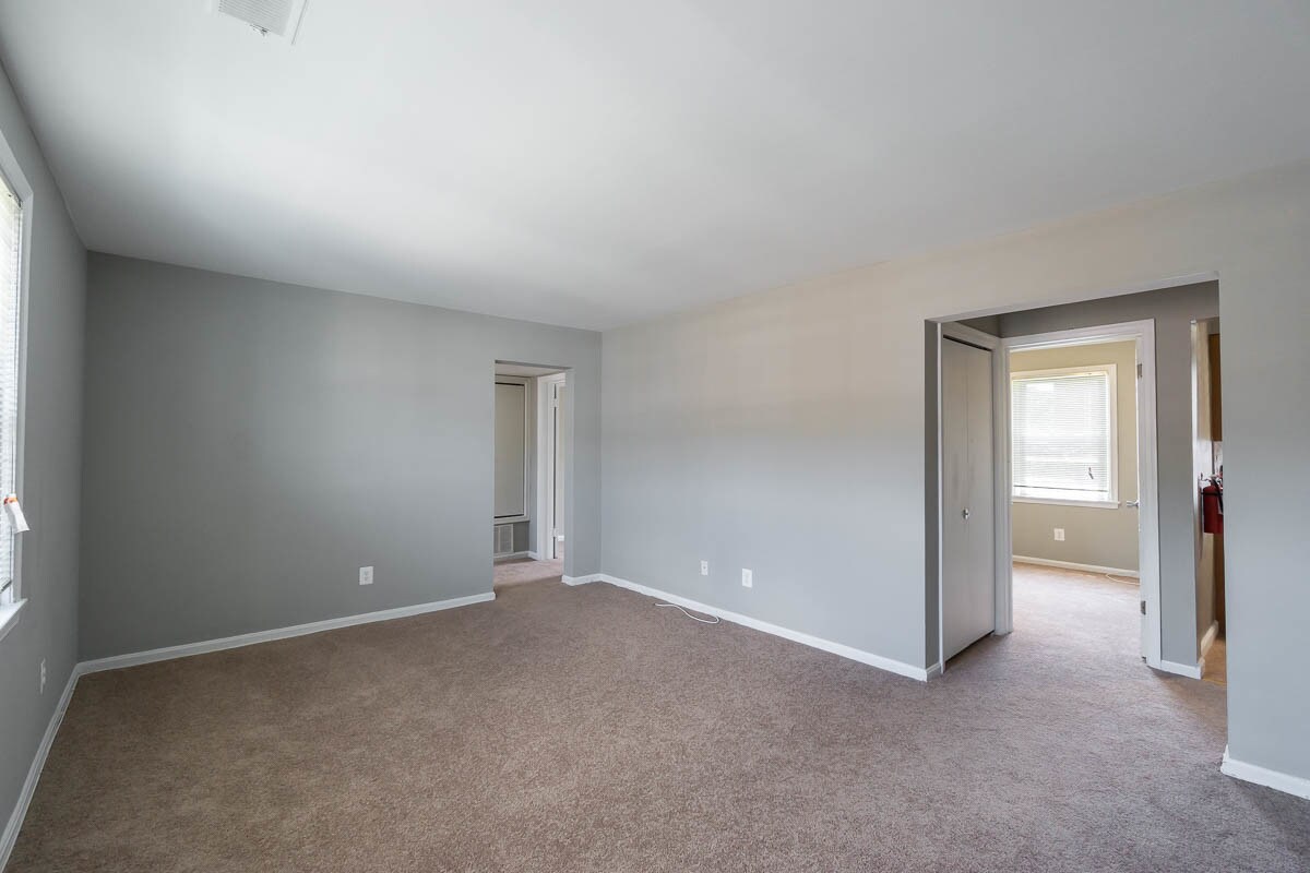 2013 37th St SE, Washington, DC 20020 - Condo for Rent in Washington ...