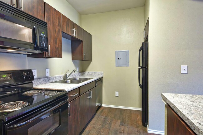 Oak Park - Apartments in Euless, TX | Apartments.com