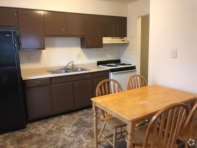 Apartments For Rent in Normal IL - 292 Rentals | Apartments.com