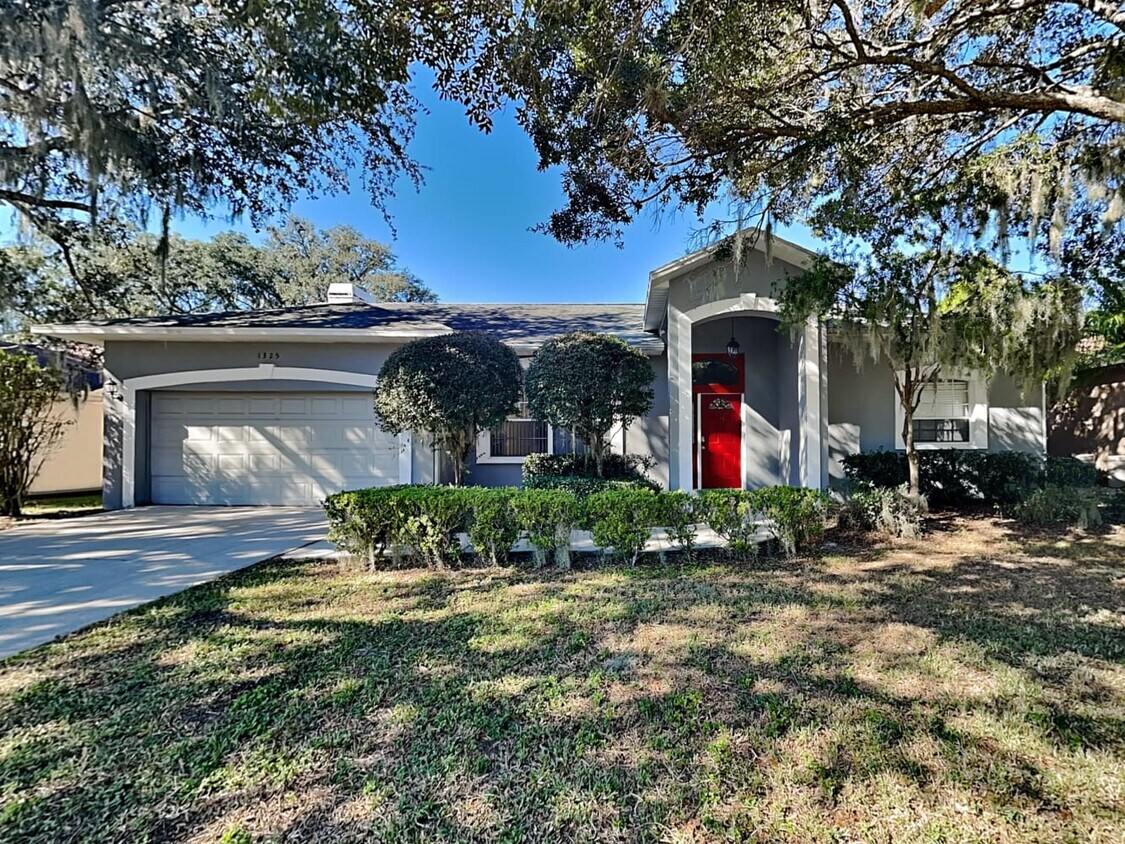 1325 Monte Lake Dr, Valrico, FL 33596 | Apartments.com
