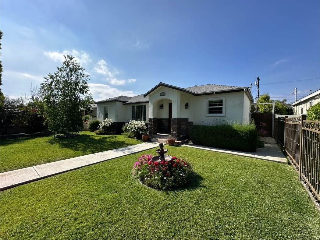 17749 Welby Way, Reseda, CA 91335 - House Rental in Reseda, CA ...