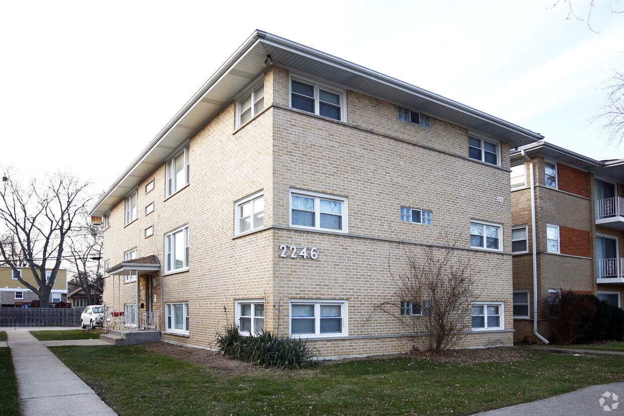 2246 S 17th Ave, North Riverside, IL 60546 - 2246 S 17th Ave North ...