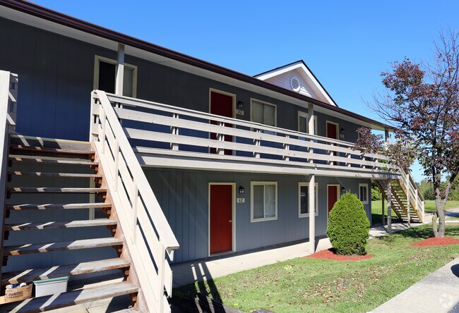 Cedar Ridge Apartments - Medina, OH | Apartments.com