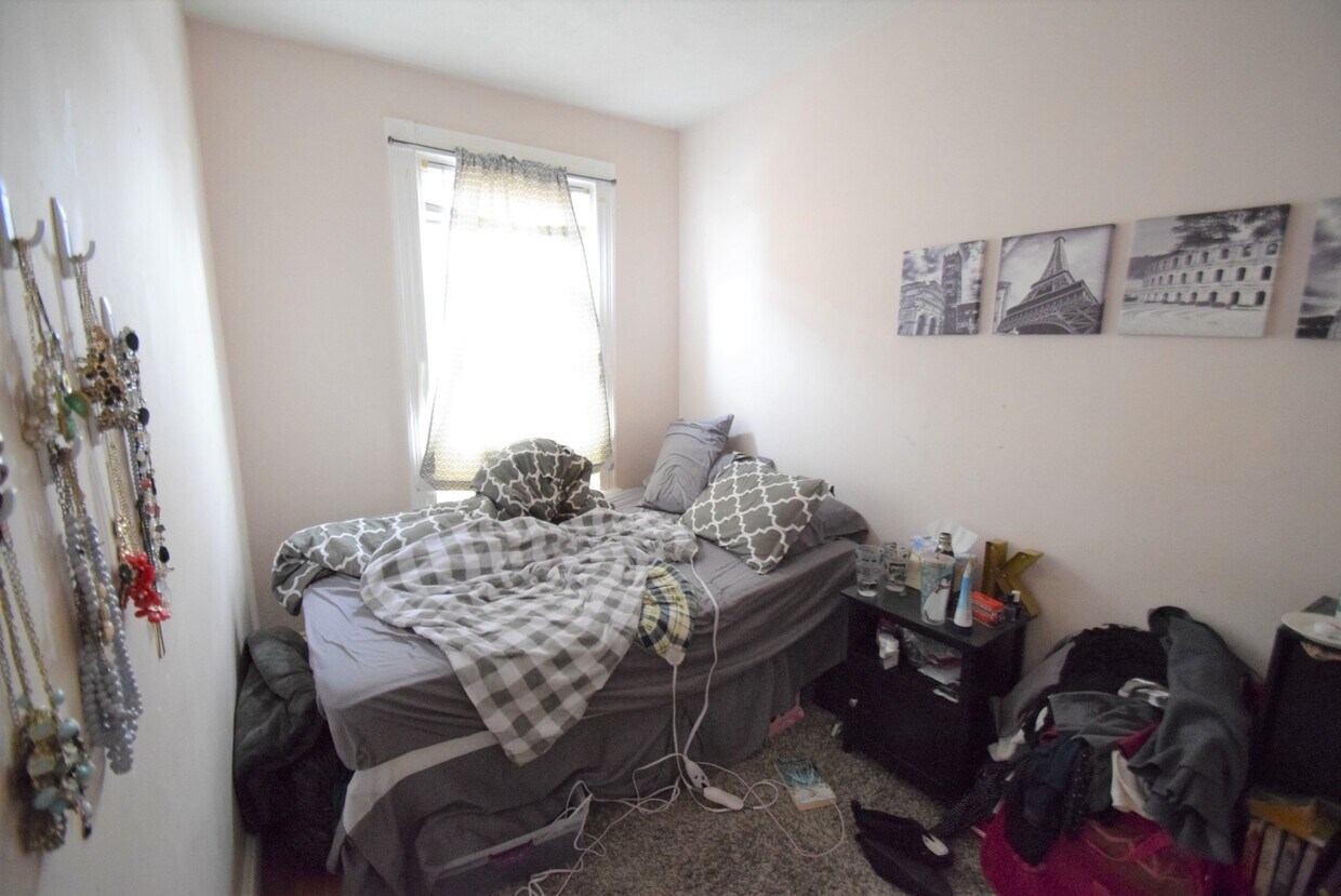 3 Warwick St Unit 3, Boston, MA 02120 - Condo for Rent in Boston, MA ...