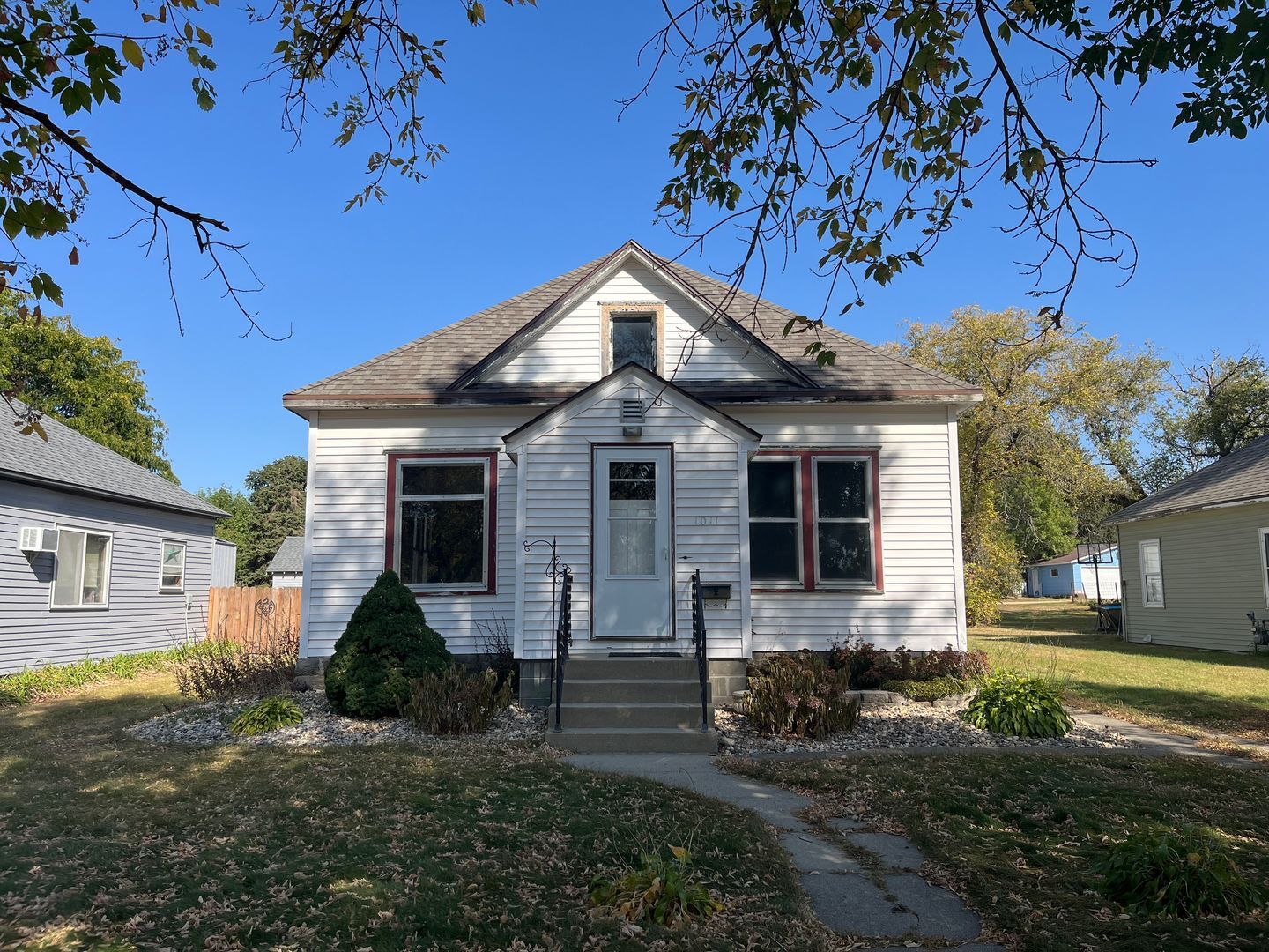1011 1St Ave Se, Watertown, SD 57201 - House Rental in Watertown, SD ...