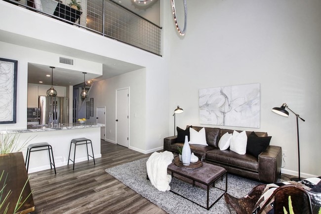 Lofts at Chestnut Apartments - Sacramento, CA | Apartments.com
