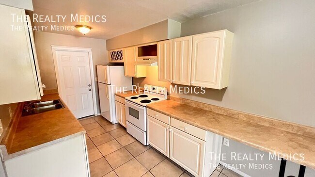 1430 Monroe St, DeLand, FL 32720 | Apartments.com