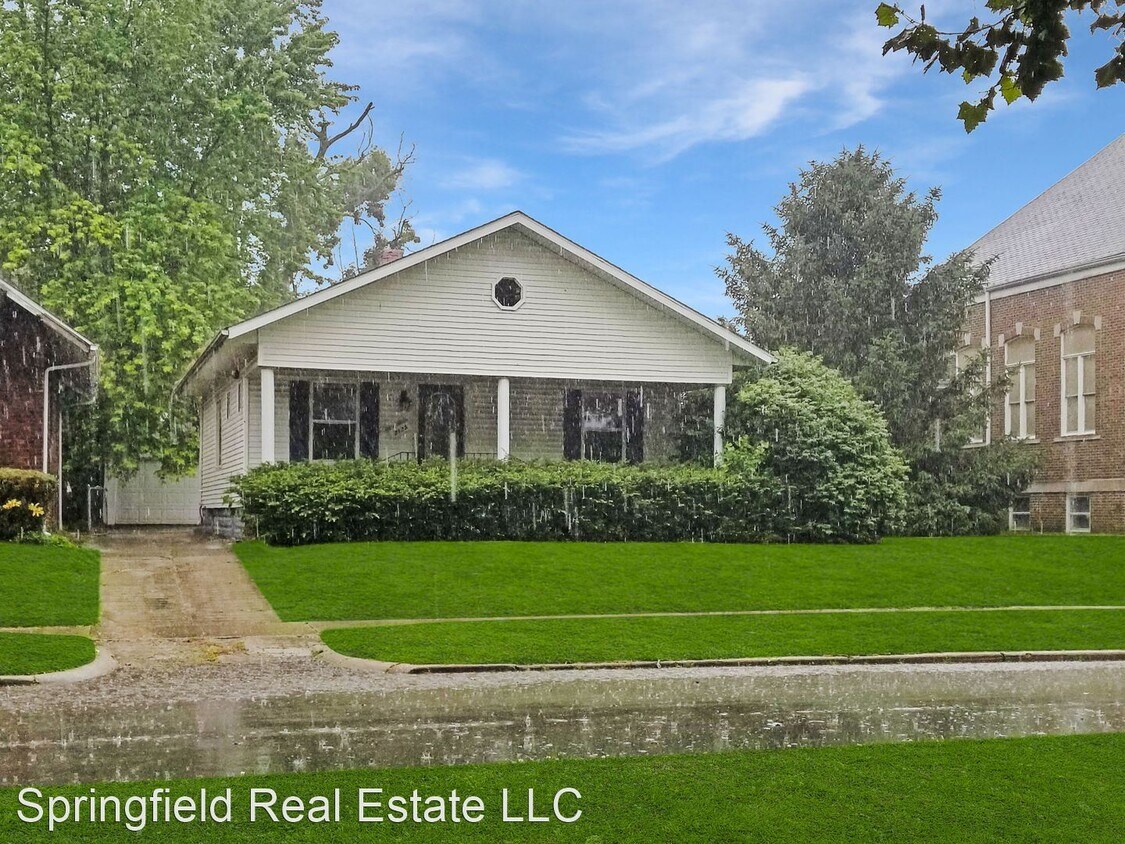 2125 Yale Blvd, Springfield, IL 62703 - House Rental in Springfield, IL ...