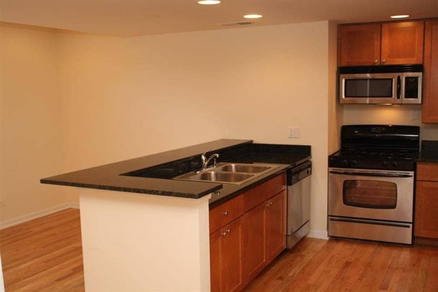 1910 W Wilson Ave Unit 02, Chicago, IL 60640 - 1910 W Wilson Ave ...