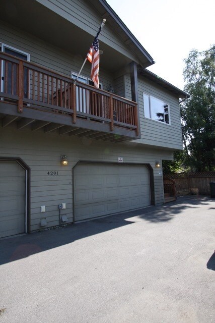 4201 Piper St, Anchorage, AK 99508 - House Rental in Anchorage, AK ...