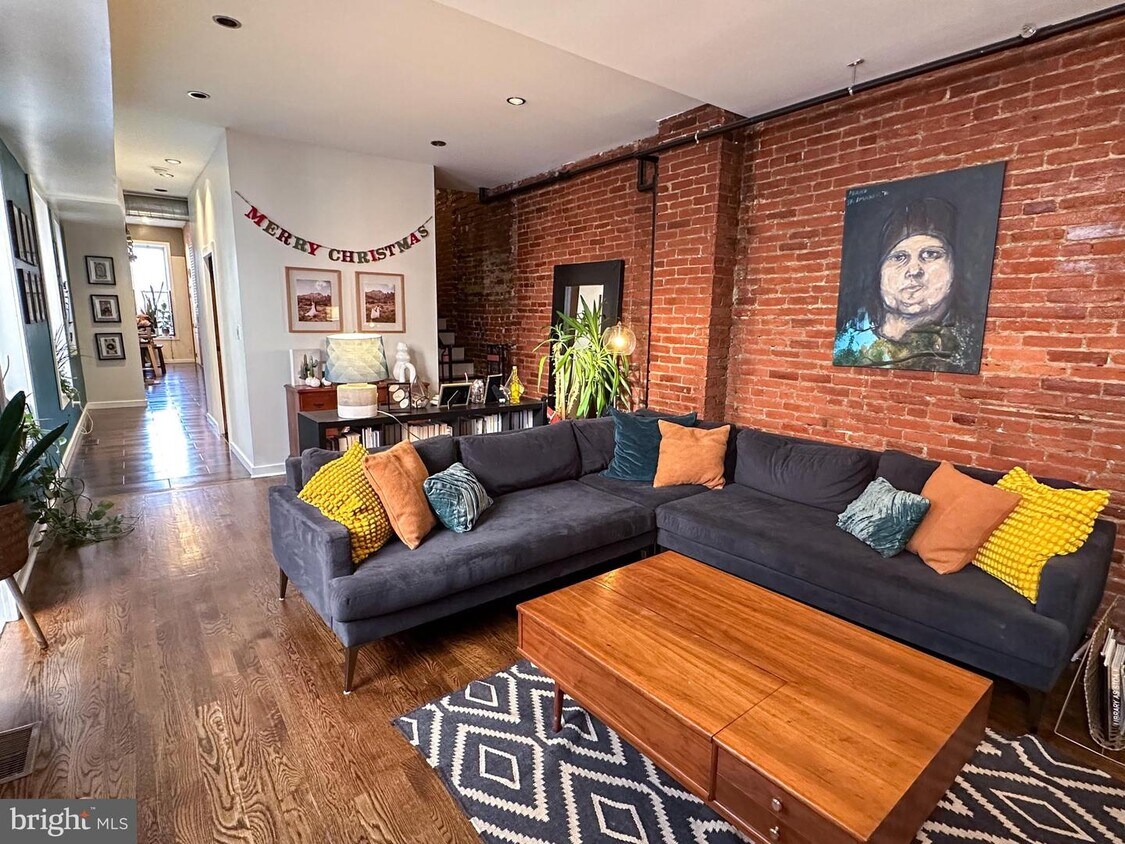 704 N 5th St Unit A, Philadelphia, PA 19123 - Apartment for Rent in ...