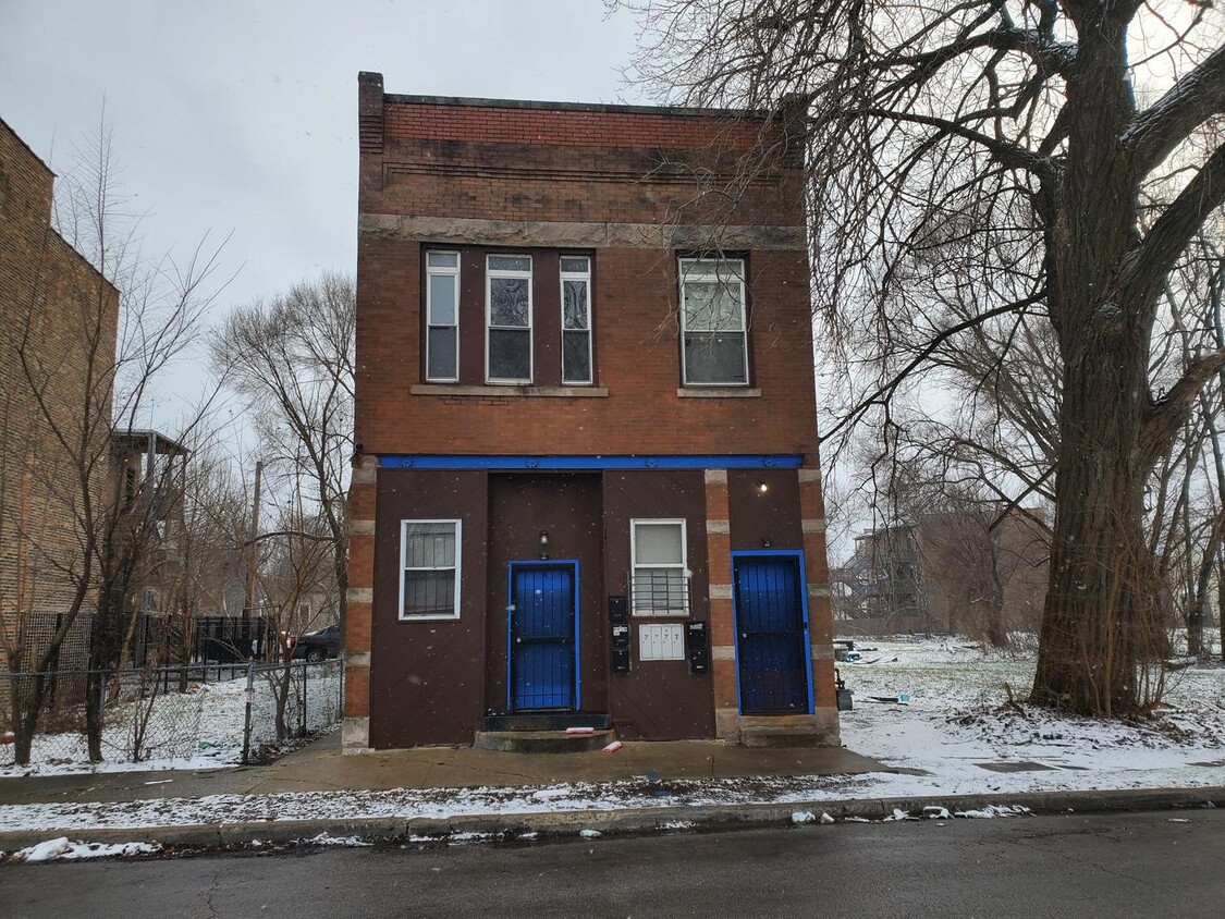 1041 W 61st St Unit 2F, Chicago, IL 60621 - Condo for Rent in Chicago ...