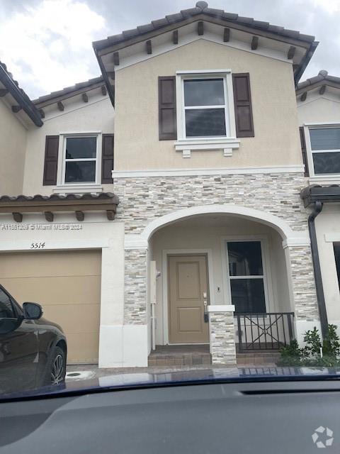 Best Luxury Stonebridge Gardens Condominiums Apartments for Rent ...