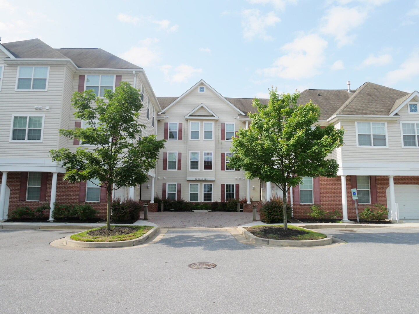 9611 Devedente Dr, Owings Mills, MD 21117 - Condo for Rent in Owings ...