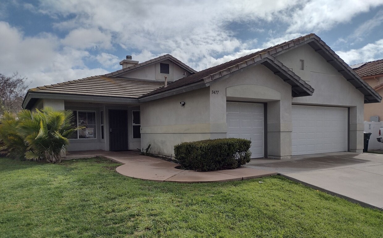 3477 Monique Ln, Spring Valley, CA 91977 - House Rental in Spring ...