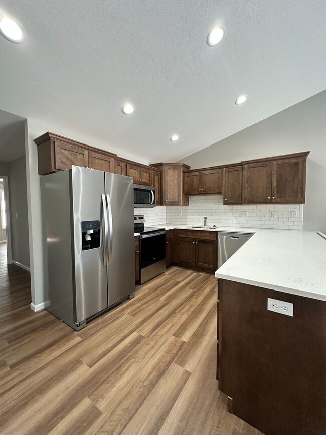 1502 S Rolla St Unit B, Rolla, MO 65401 - Room for Rent in Rolla, MO ...