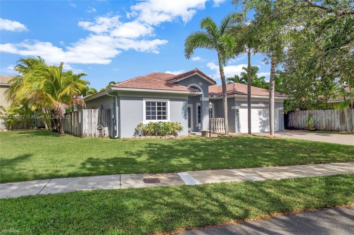 12943 SW 141st St, Miami, FL 33186 - House Rental in Miami, FL ...