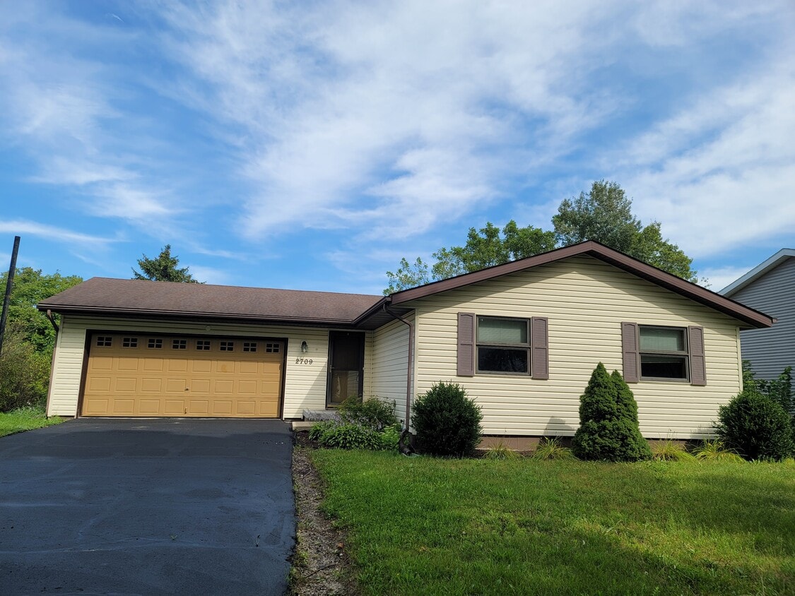 2709 Muir Field Rd, Madison, WI 53719 - House Rental in Madison, WI ...