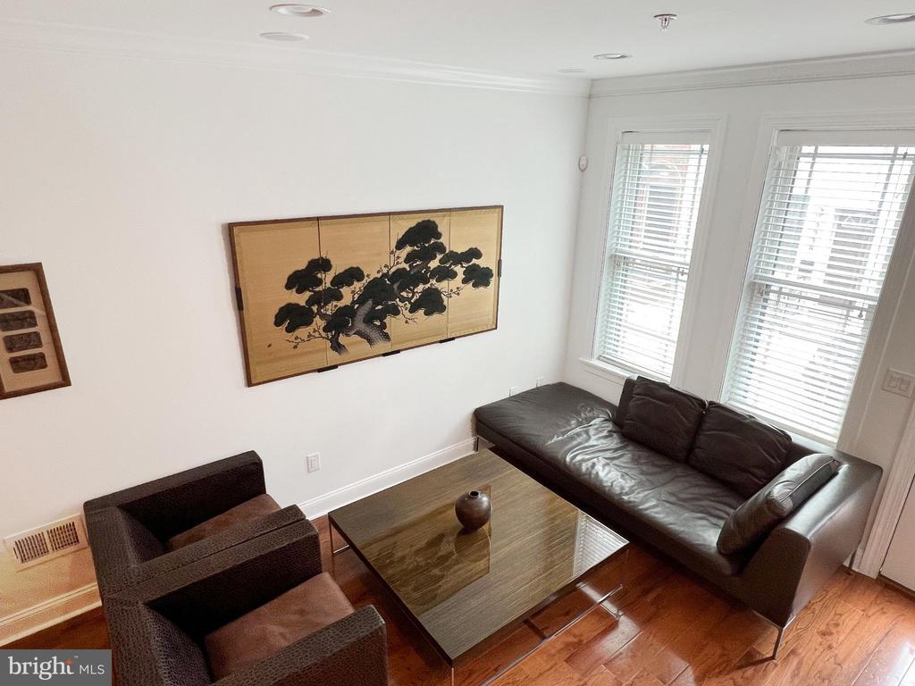 2241 Cross St, Philadelphia, PA 19146 - Townhome Rentals in ...