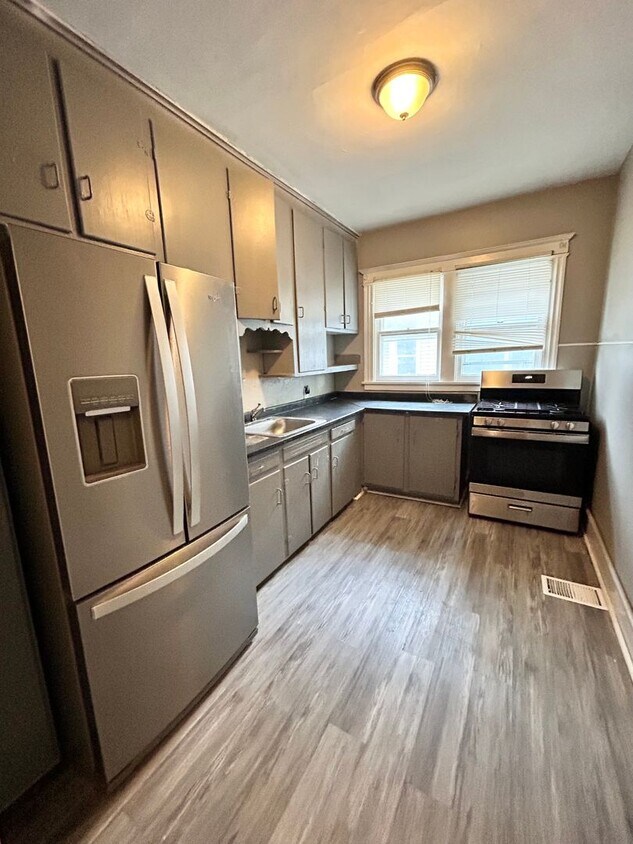 1538 St Paul St Unit 1540 St Paul, Rochester, NY 14621 - Room for Rent ...