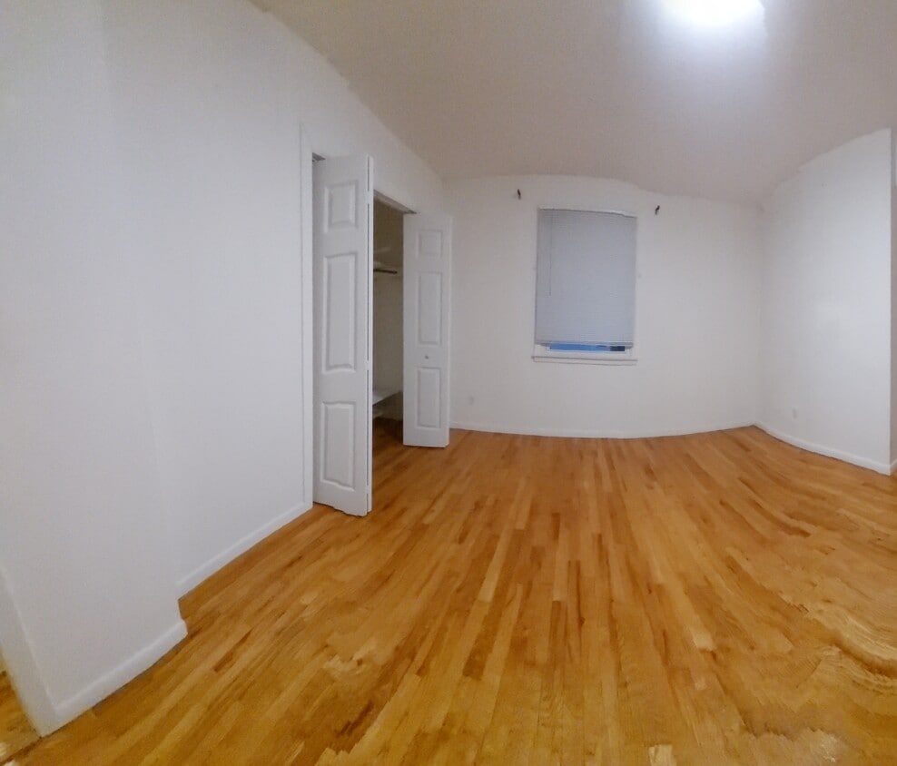 17715 137th Ave, Jamaica, NY 11434 - House Rental in Jamaica, NY ...