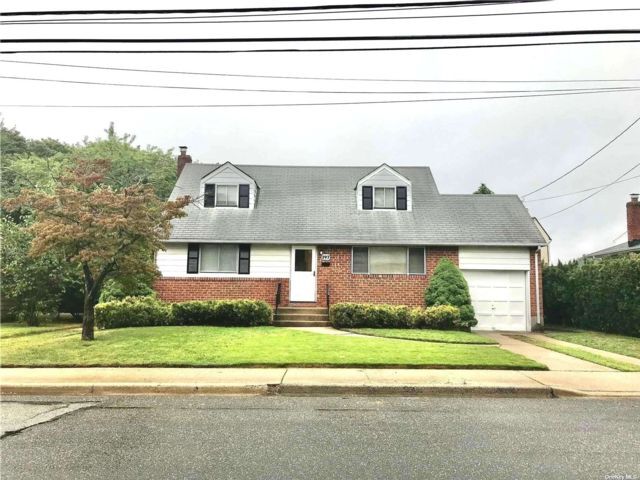 197 Central Park Rd, Plainview, NY 11803 - House Rental in Plainview ...